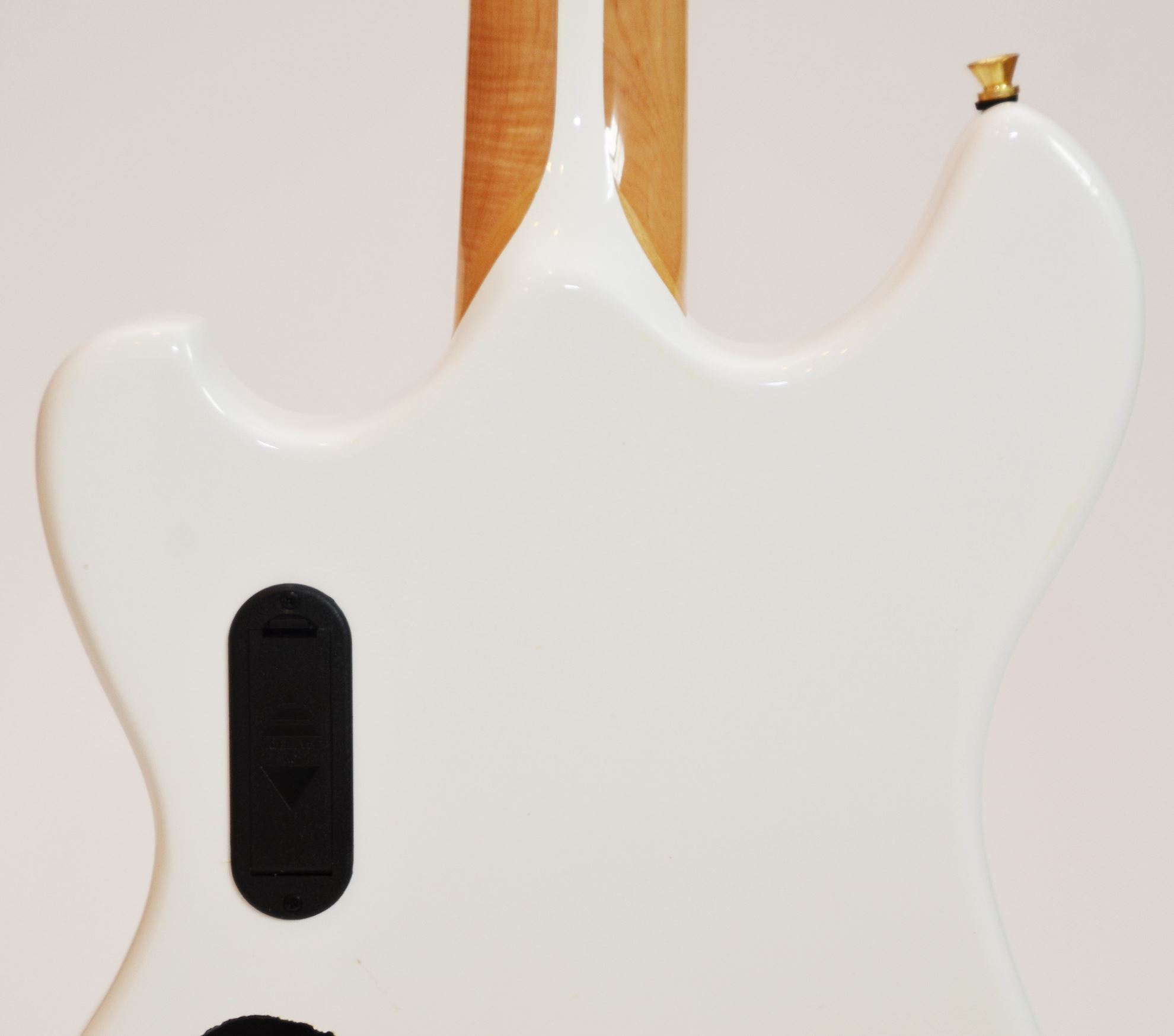 Scarlet Wolph Guitar. PHRED instruments - Shop