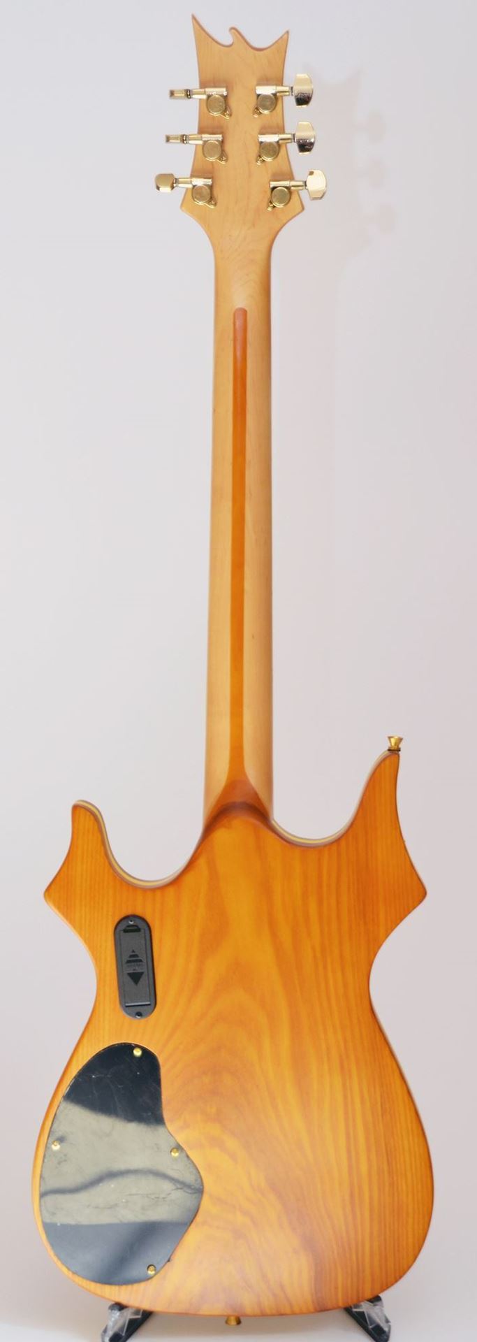 DeadBolt Honey Brown. PHRED instruments - Shop